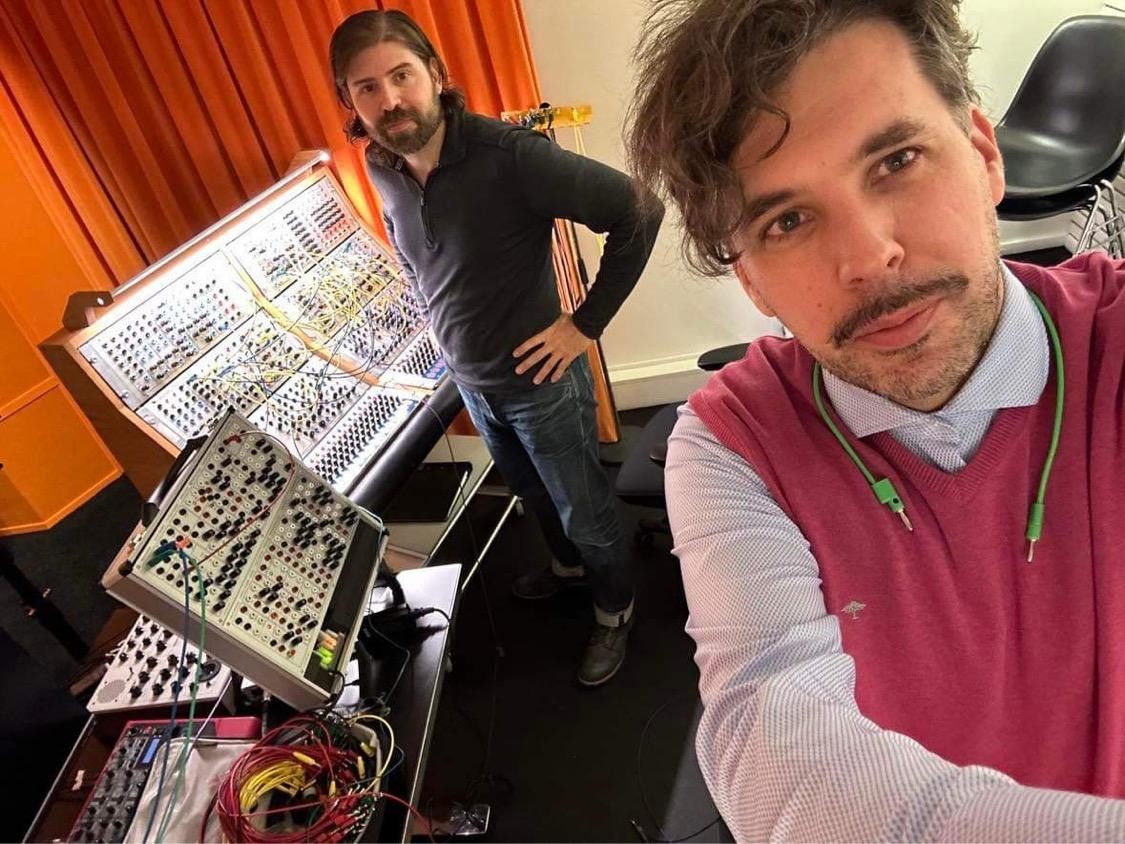 Andrew Raffo Dewar & Phillip Schulze - Elektronmusikstudion